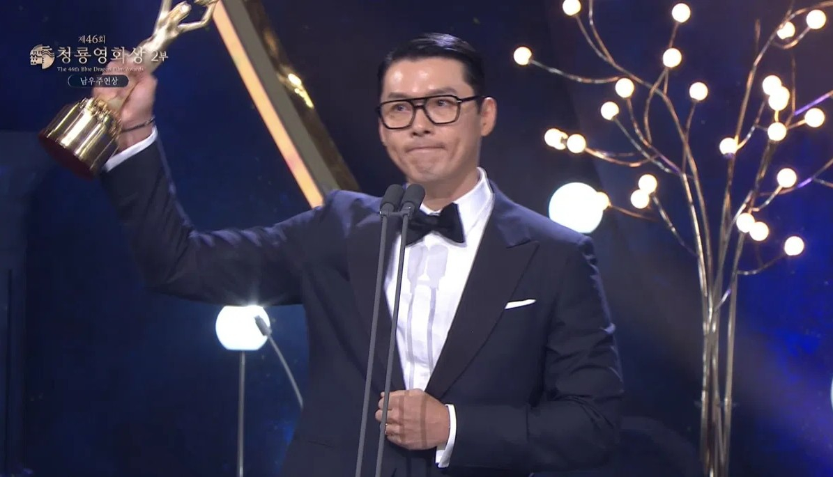 Park Chan-wook’s ‘No Other Choice’ sweeps Blue Dragon Film Awards with ...