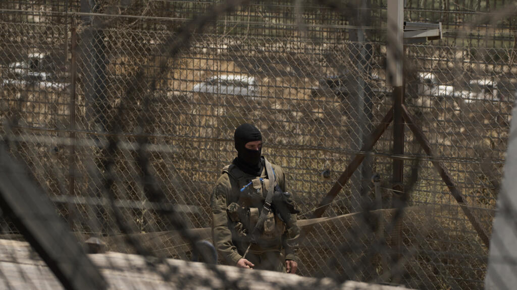 Netanyahu visits Israeli troops inside Syrian buffer zone as tensions rise