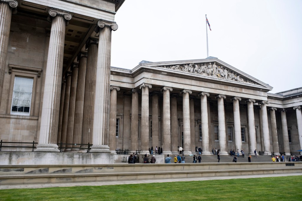Filmmaker Amos Poe dies at 76, 'Red, White, and Blue' British Museum ...