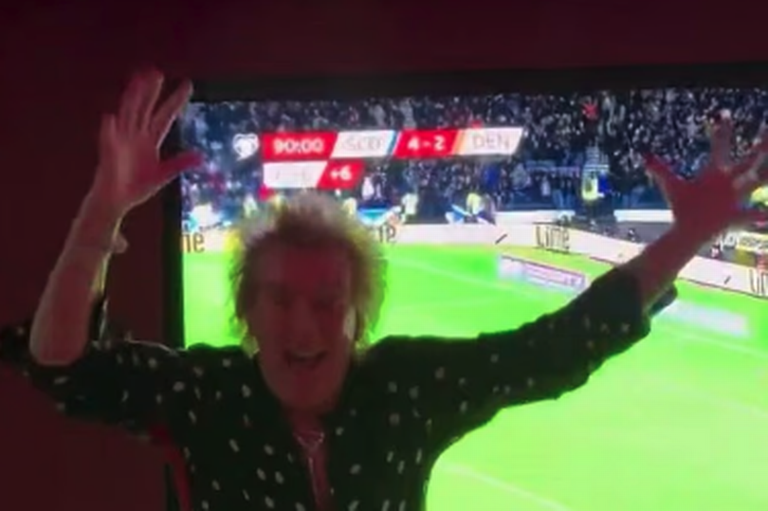 Footage shows ecstatic Rod Stewart celebrating Scotland's World Cup ...