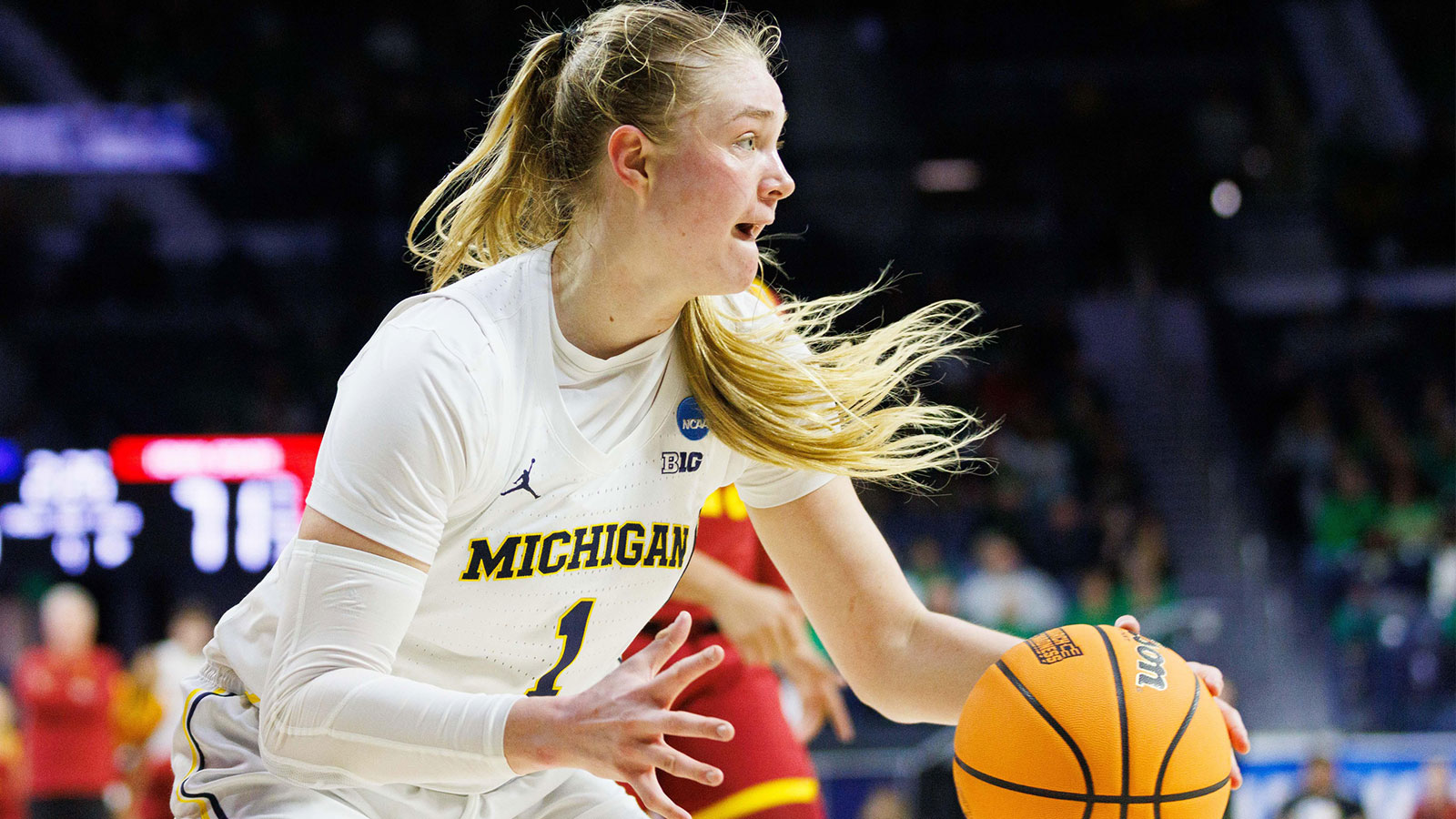 Michigan women’s basketball makes history with bonkers 70-point rout