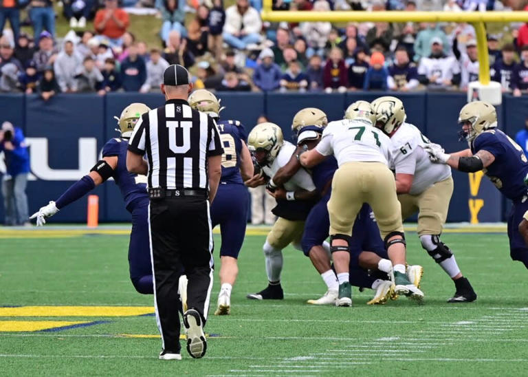 Navy vs USF – game photos part 1