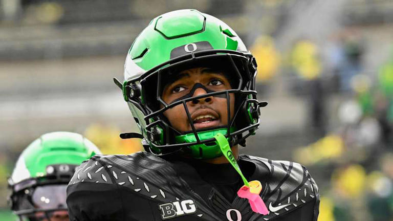 Why Oregon's Jordon Davison Should Be Ranked Among College Football's ...