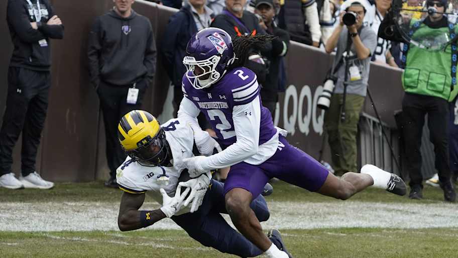 Michigan freshman WR earns honor from Big Ten for performance against ...
