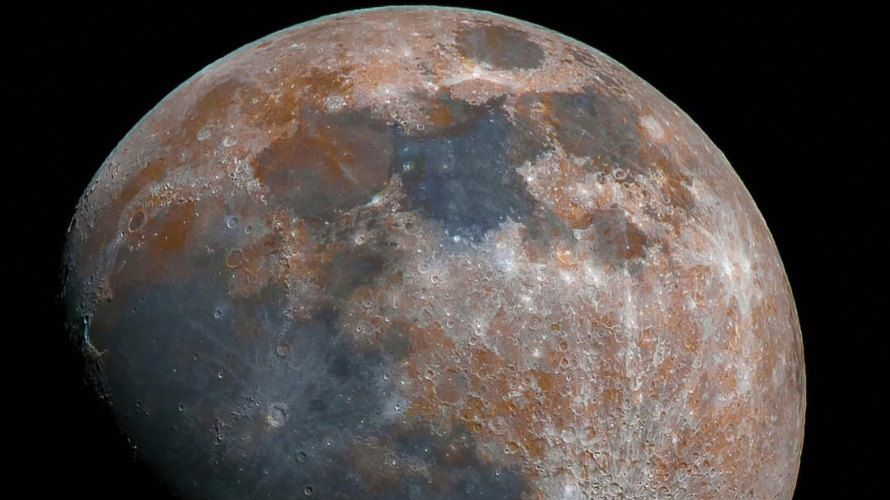 Iron rust on the Moon upends old assumptions