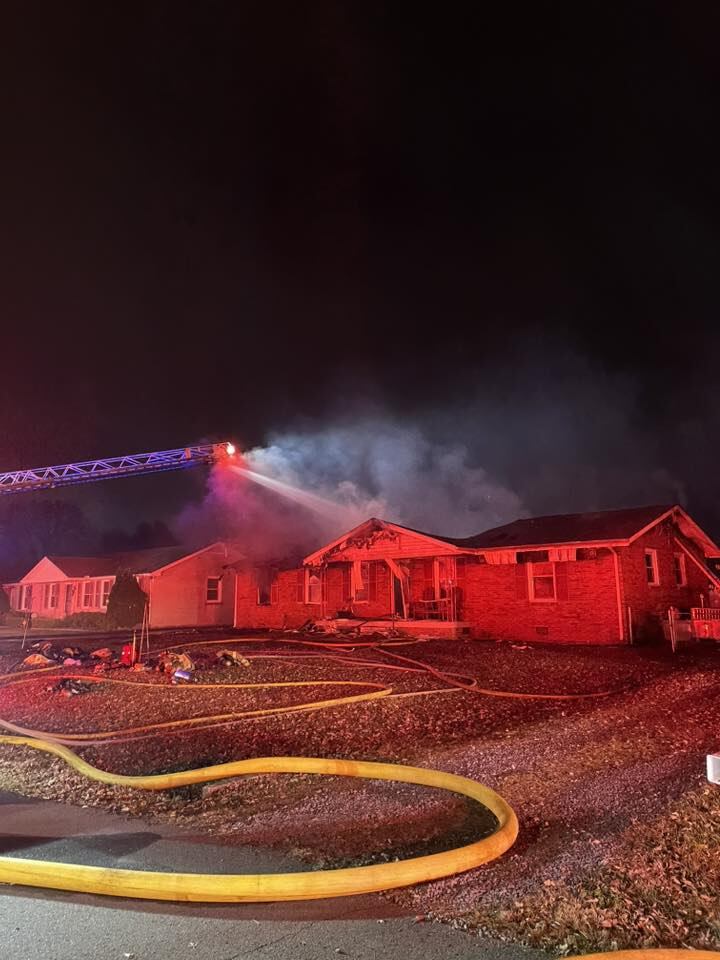 Two birds dead and two people displaced after house fire in Clarksville