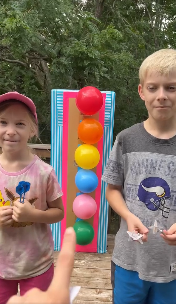 Balloon Trivia Battle – Fun Quiz Game for Kids and Family