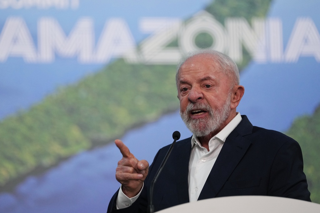 Brazil's Lula joins negotiators at UN climate talks, but no deal yet on ...