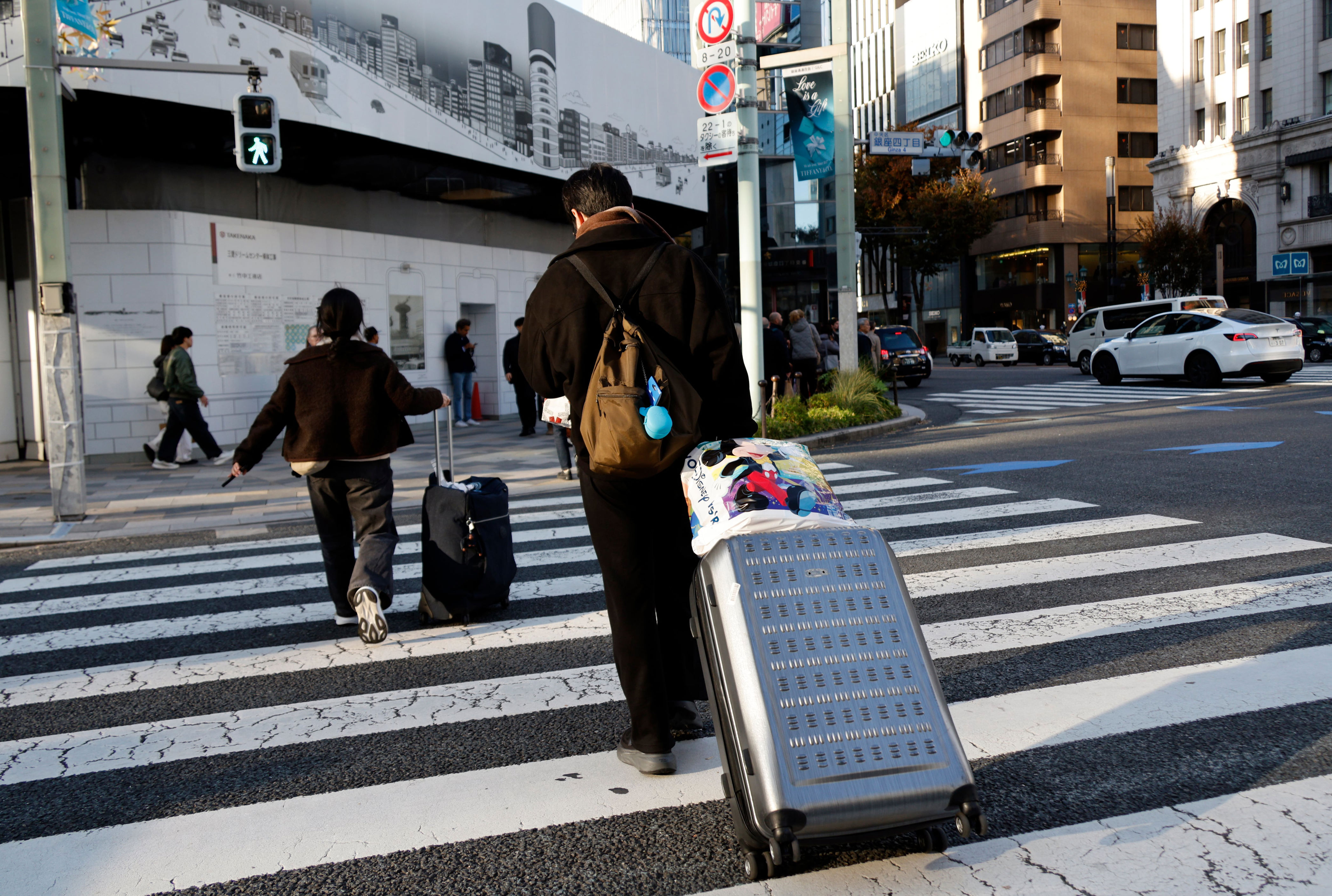 Japanese Conservative Leader Welcomes Drop in Chinese Tourists After ...