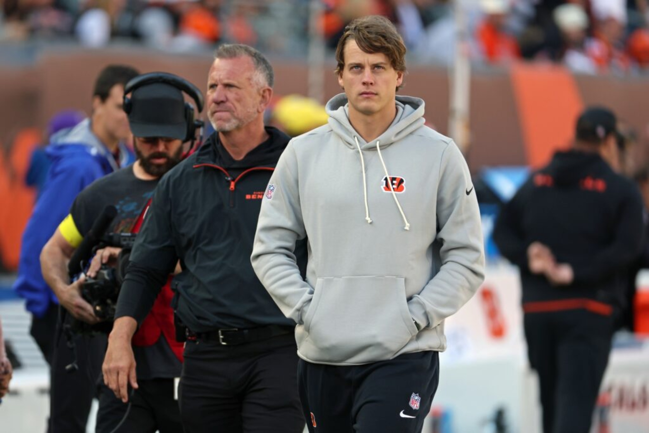 Joe Burrow Returning From Injury Is Exciting…But Is It The Right Move?