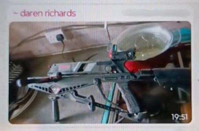 Shocking messages from members of right-wing singer Missuskent’s ...