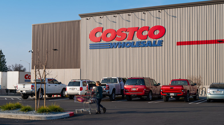 Costco Offers Auto Insurance To Its Members, But Are There Any Perks?
