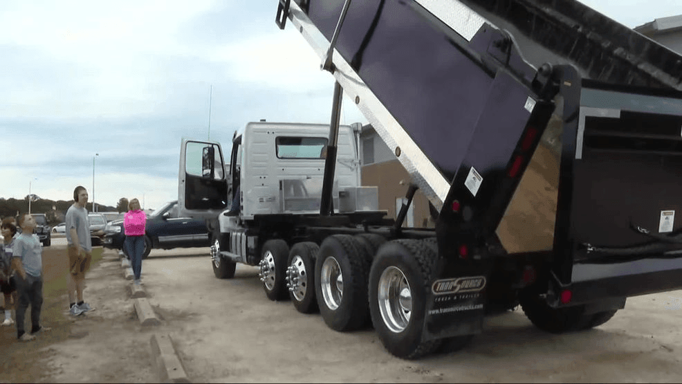 Dixon Middle hosts career fair to inspire students with diverse job ...