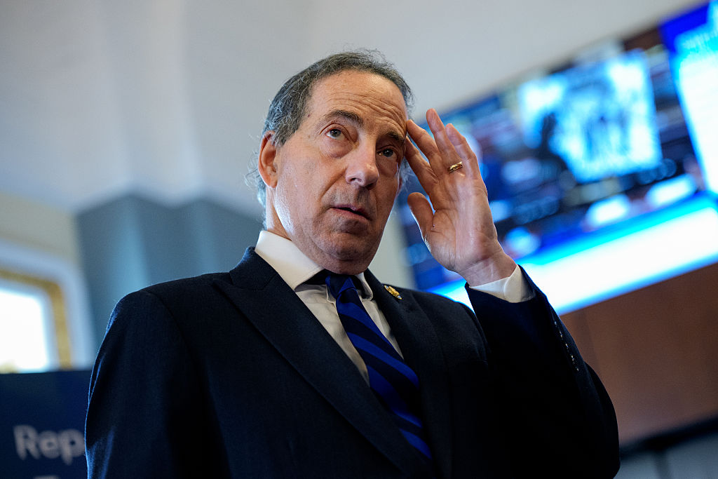 Democrats suggest troubling Trump–Maxwell connection