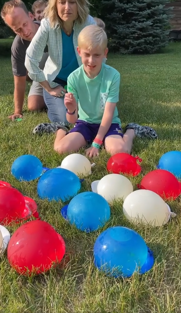 Water Balloon Roulette – Exciting Family Challenge