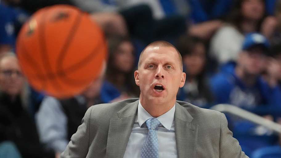 Does Kentucky coach Mark Pope handle losses the wrong way?