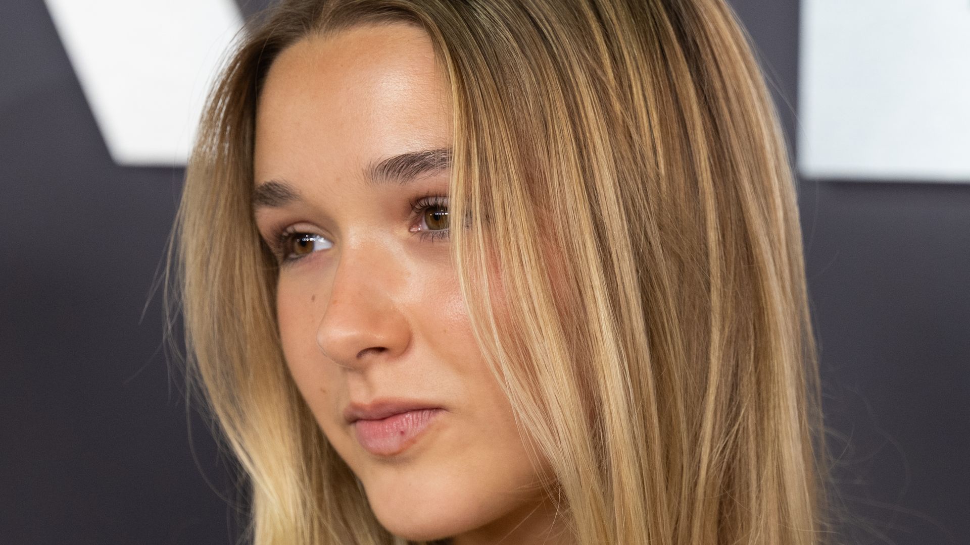 Harper Beckham's ballerina hairdo that 'suits her age' is one of her ...