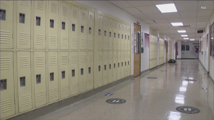 Texas State Board of Education considers mandatory reading lists ...