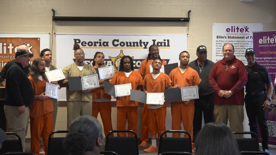 Eight men graduate from reformation program in Peoria