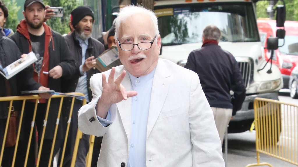 Richard Dreyfuss' son opens up about ongoing family rift