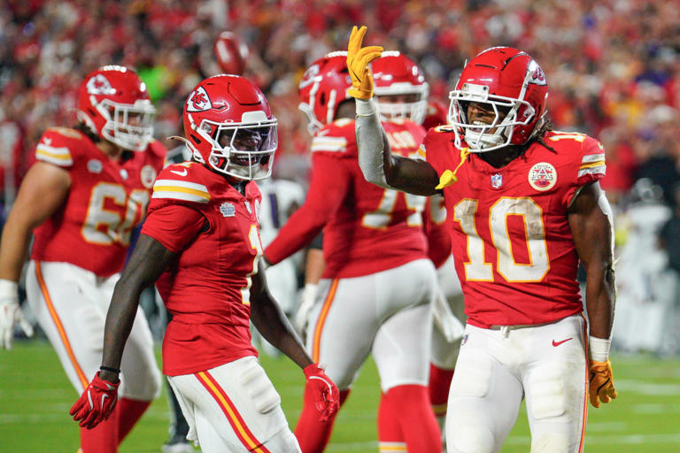 Chiefs get a big boost on offense, but also new injury concerns as they ...