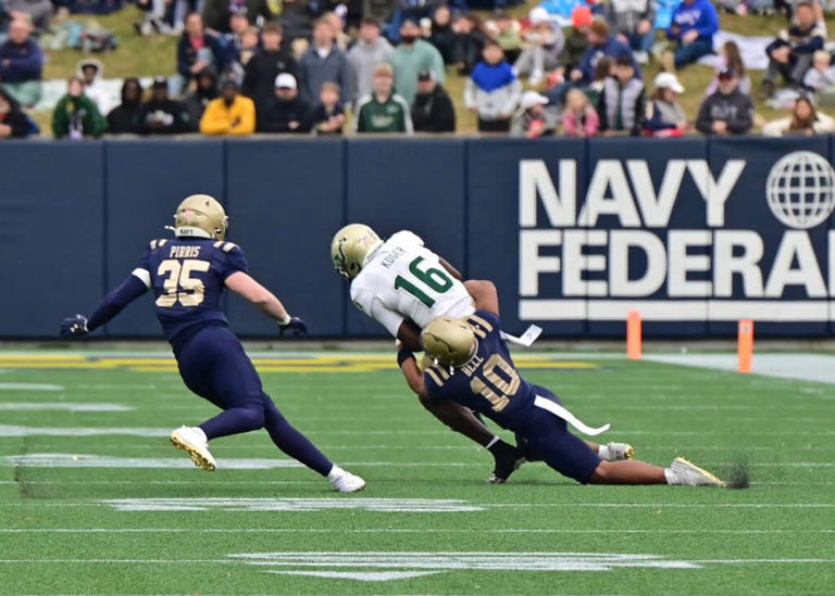 Navy vs USF – game photos part 1