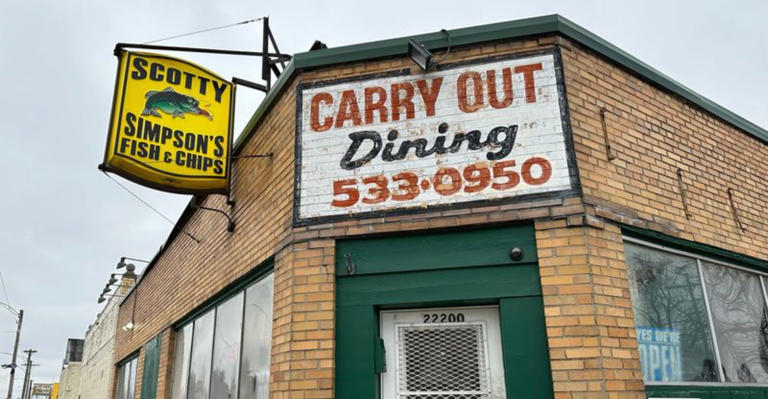 This Michigan Diner’s Fried Fish Has Become A Seasonal Must
