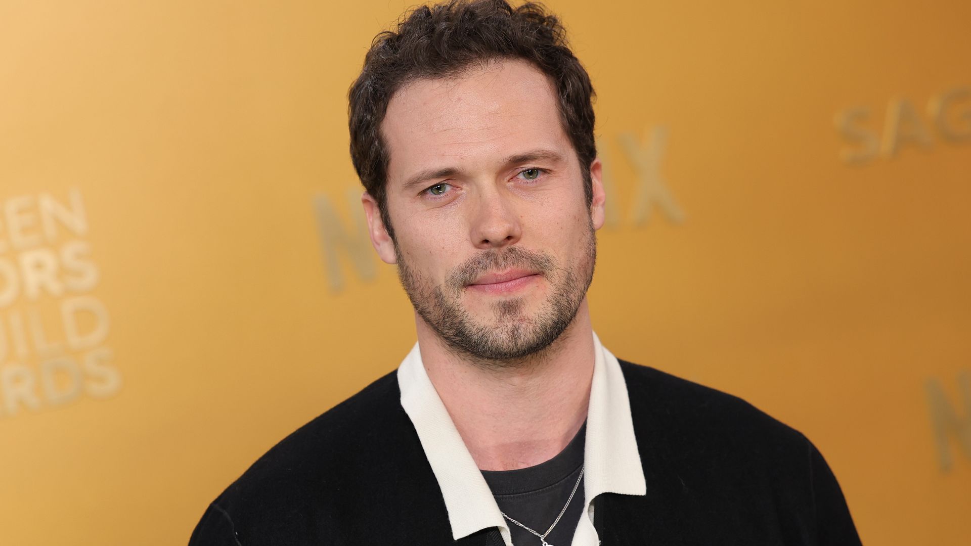 Meet Netflix's Champagne Problems star Tom Wozniczka, who plays Minka ...