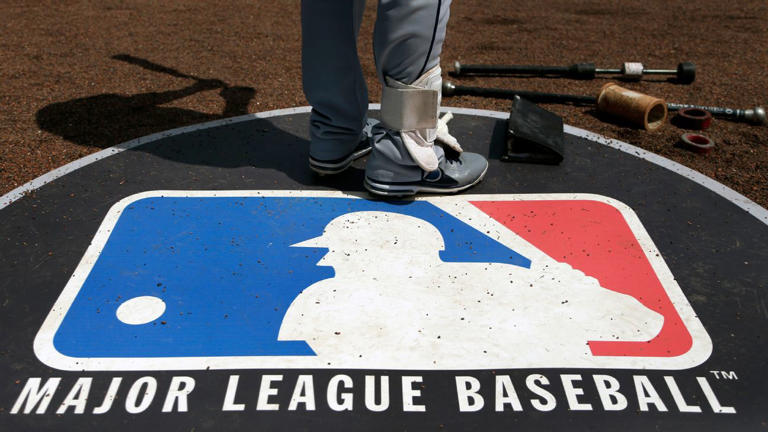 Sources: MLB plan would ban preps from draft, slash bonuses