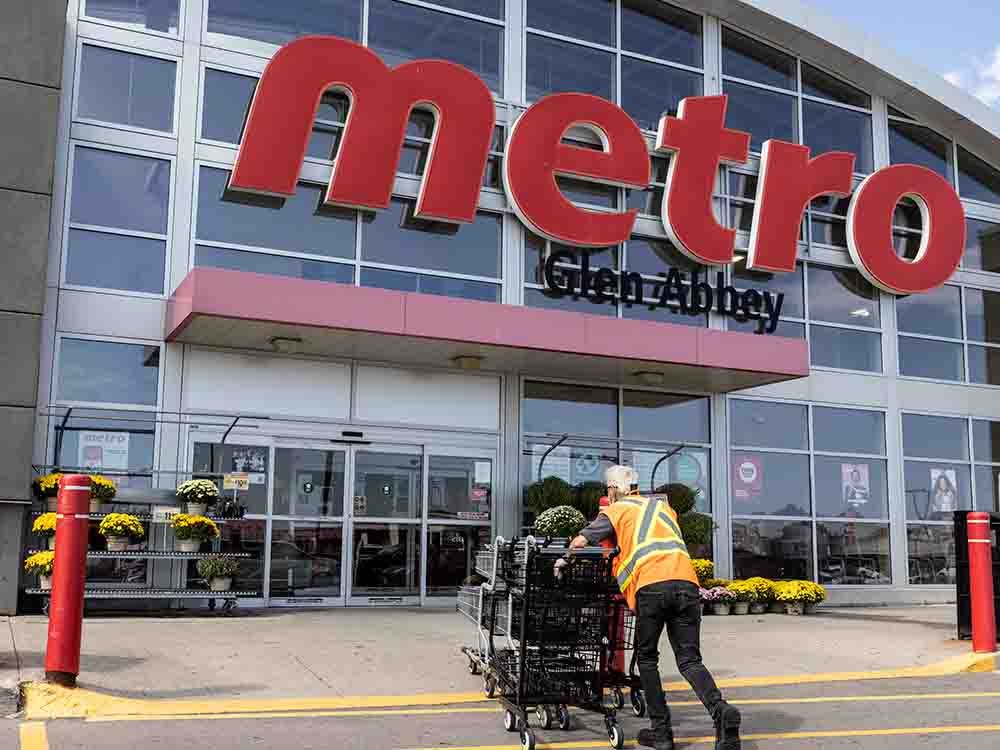 Price-conscious Canadians drive sales at Metro discount stores ...
