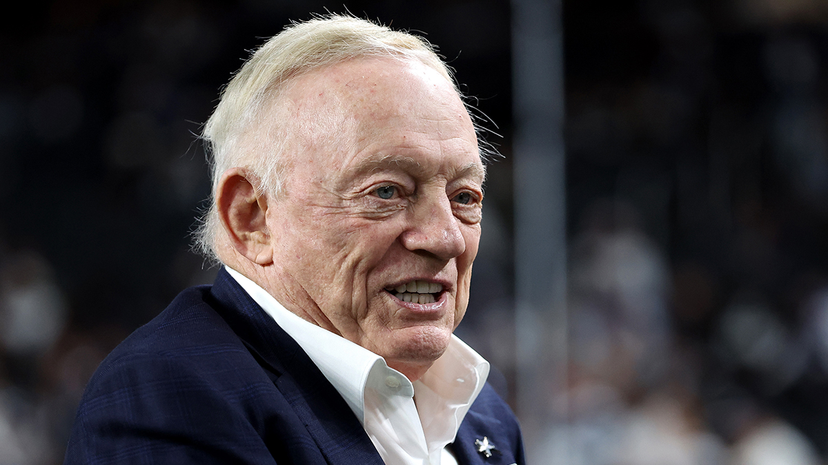 Cowboys’ Jerry Jones Turns Heads With Comments on Raiders DE Maxx Crosby