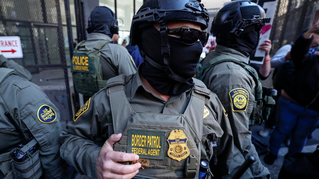 Appeals court pauses injunction restricting immigration agents' use of ...