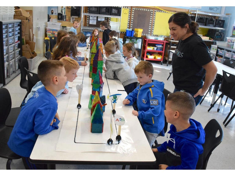 Robots On Parade At Wantagh Elementary