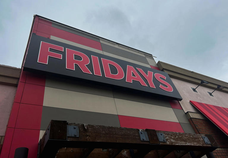 TGI Fridays down to 79 restaurants. See which US states still have ...