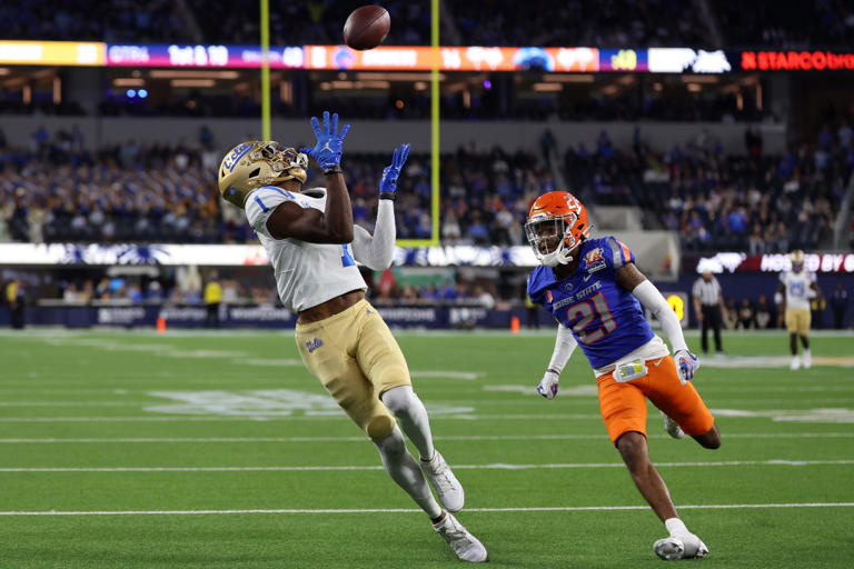 Former UCLA Bruin J Michael Sturdivant has NFL-level athleticism