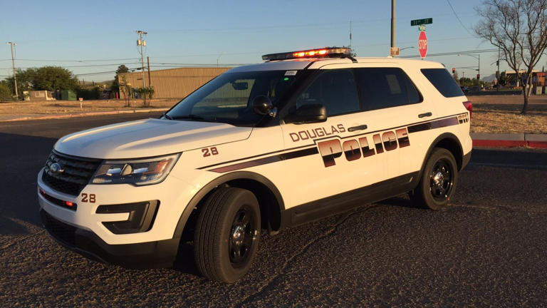 Ex-Douglas police sergeant allegedly leads law enforcement on pursuit