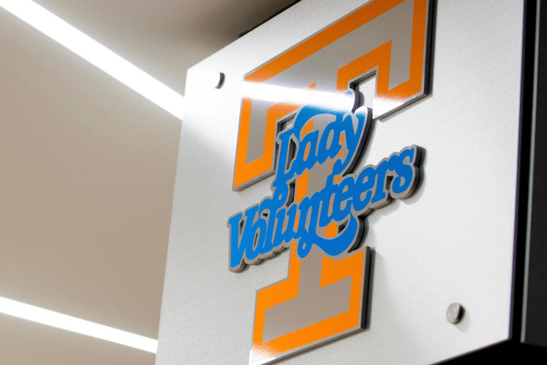 Lady Vols sign 2025 Sun Belt Conference libero of the year