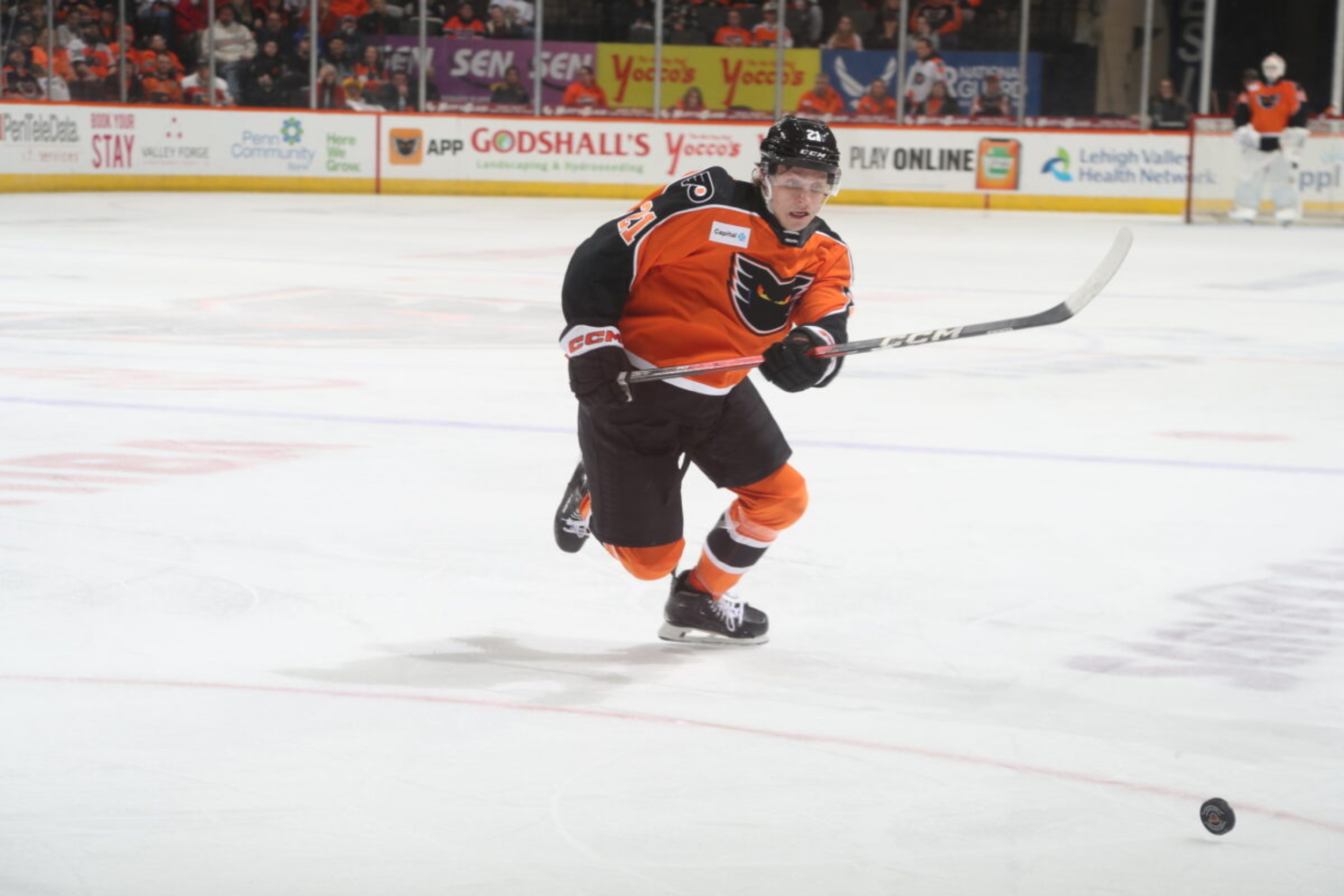 Flyers’ Barkey & Bump Developing Elite Chemistry with Phantoms