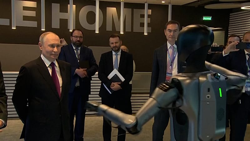 Putin welcomed by dancing robot, announces plan to build 38 new nuclear ...