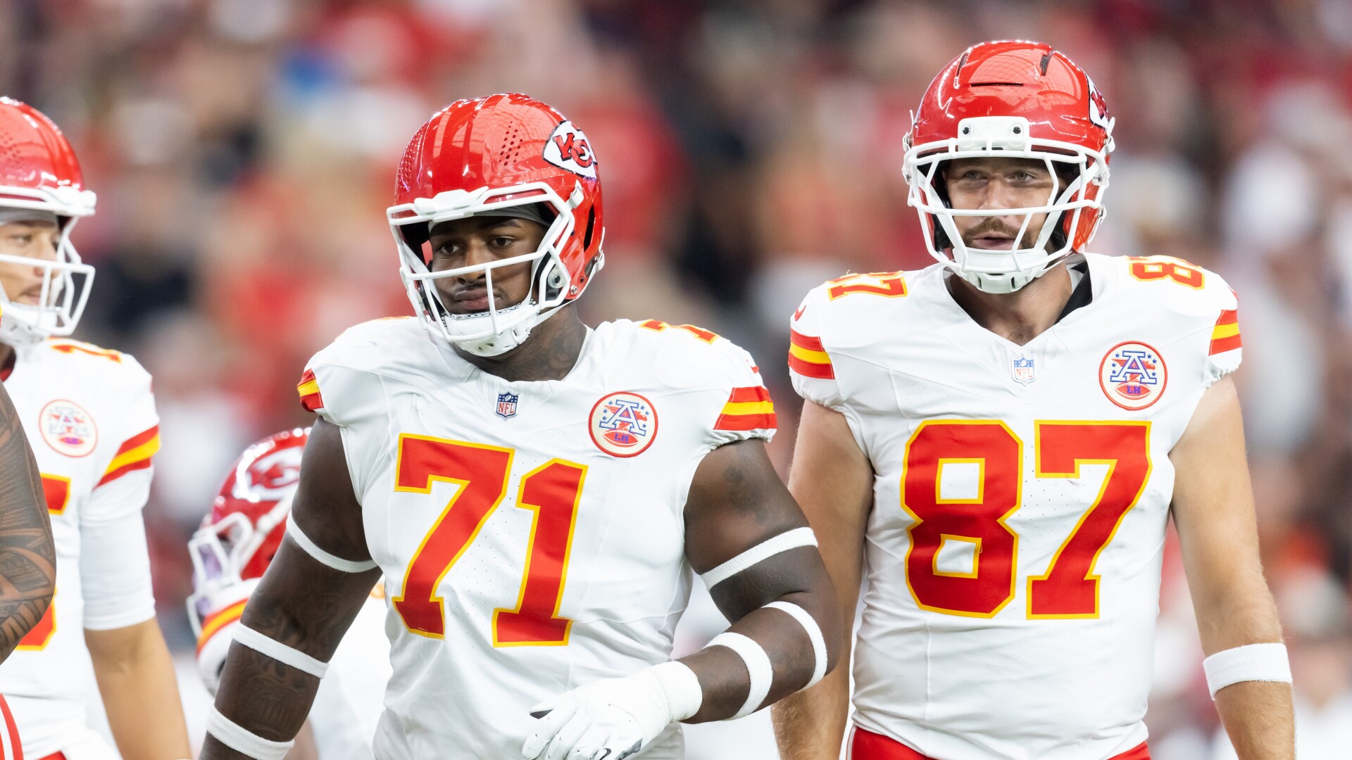 Josh Simmons says he "absolutely" will remain with the Chiefs the rest ...