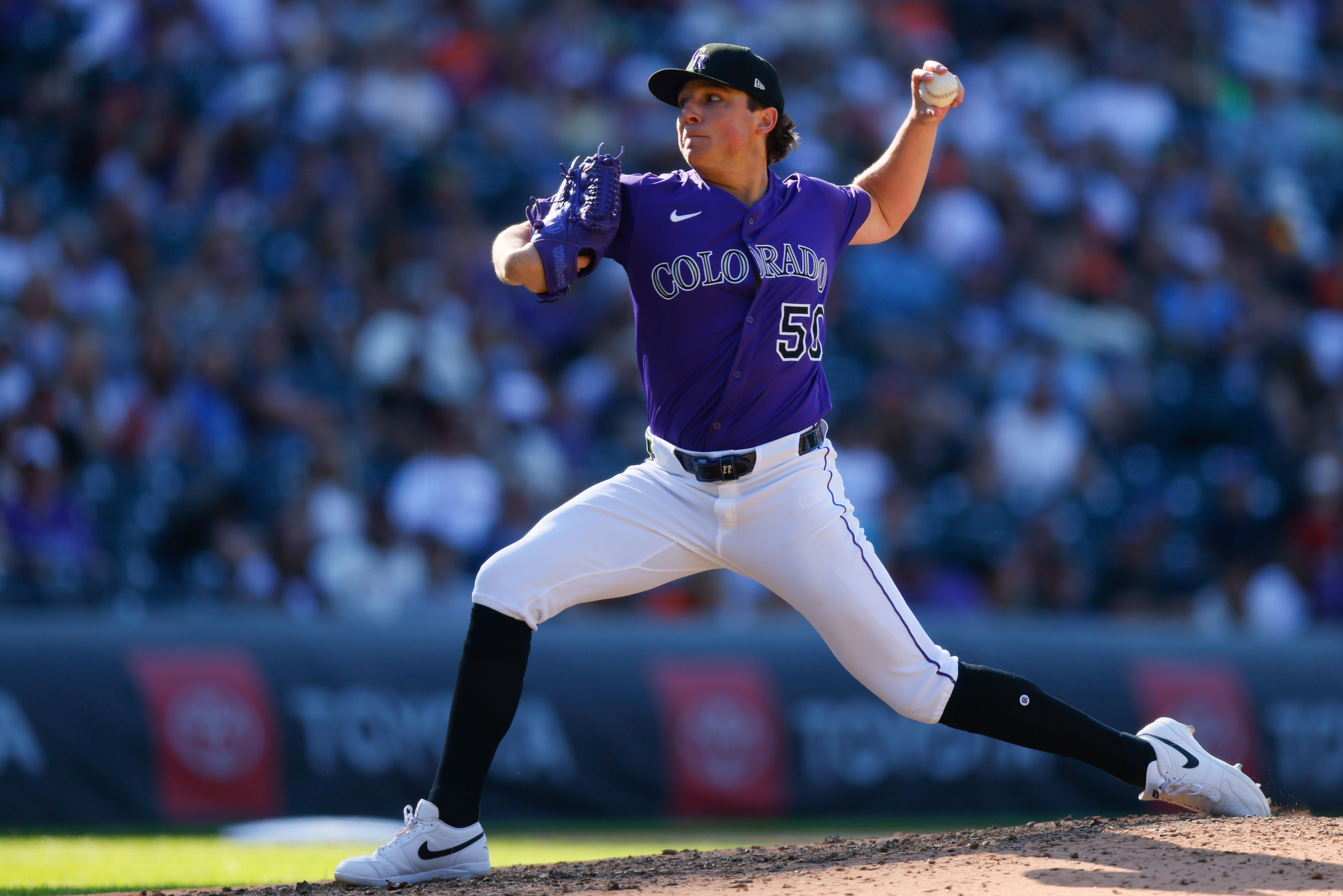 Braves acquire Ryan Rolison from Rockies