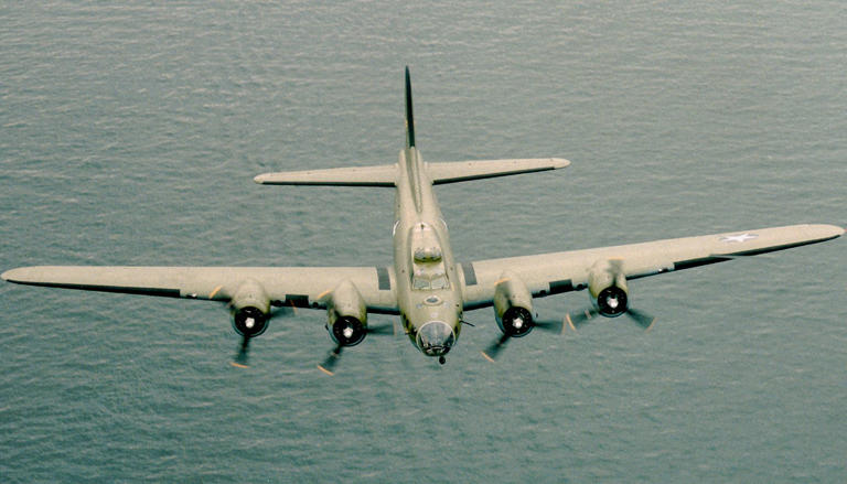 Randy's Warbird Profiles: Boeing B-17F Flying Fortress, s/n 42-29782