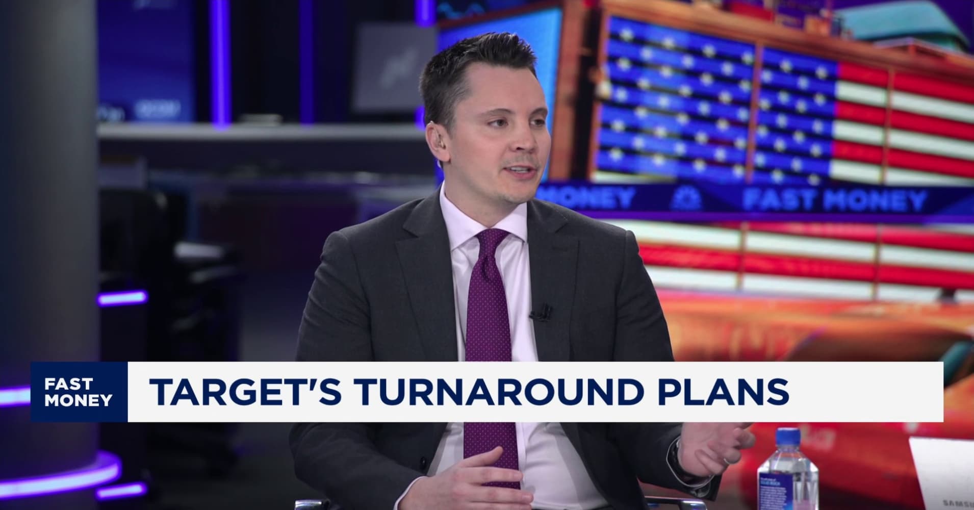 'Big uphill battle' for Target right now, says Mizuho's David Bellinger