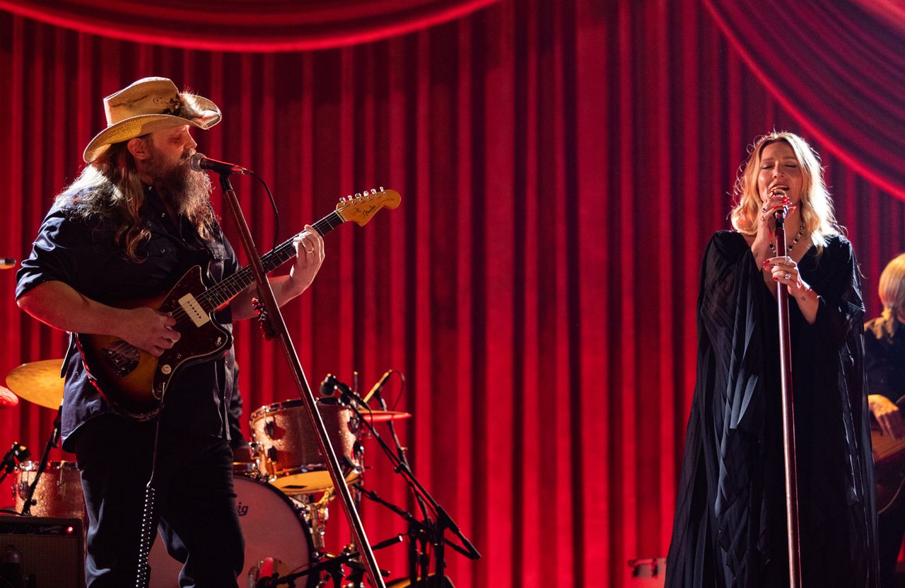 Who Is Chris Stapleton's Wife? All About Singer-Songwriter Morgane ...