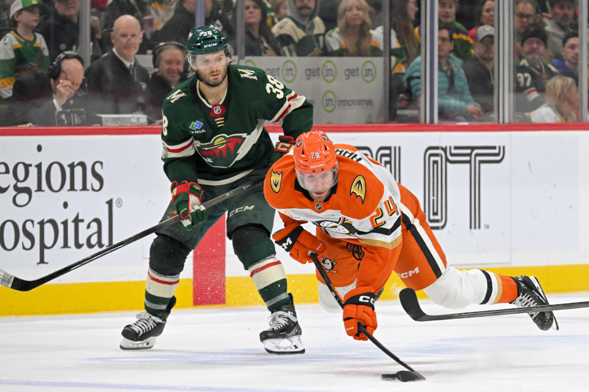 Wild place Ryan Hartman on IR with lower-body injury