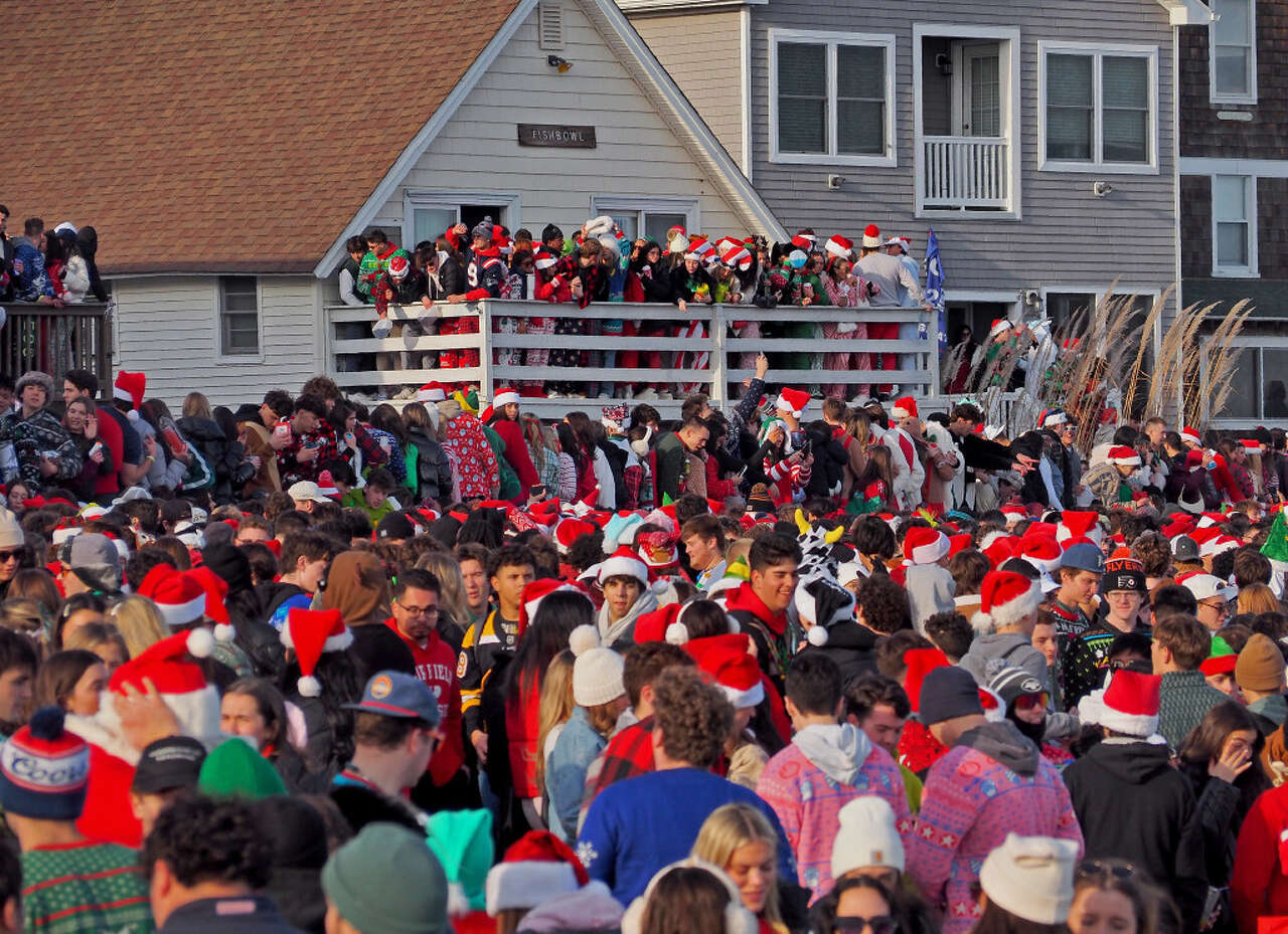 Fairfield's SantaCon kicks off as private event for first time after last year's challenges