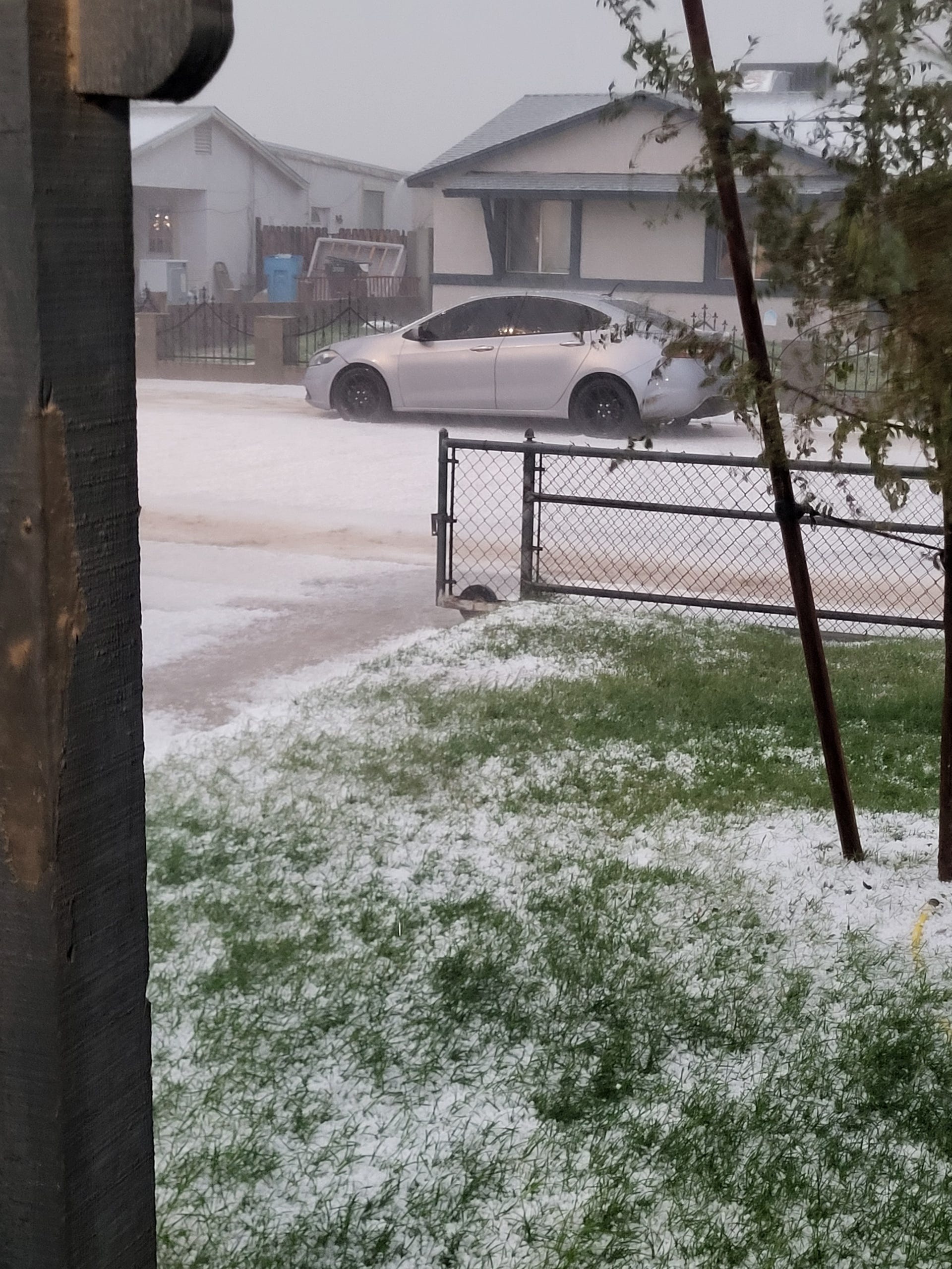 Severe storms rip through metro Phoenix, delay flights, collapse mall ...