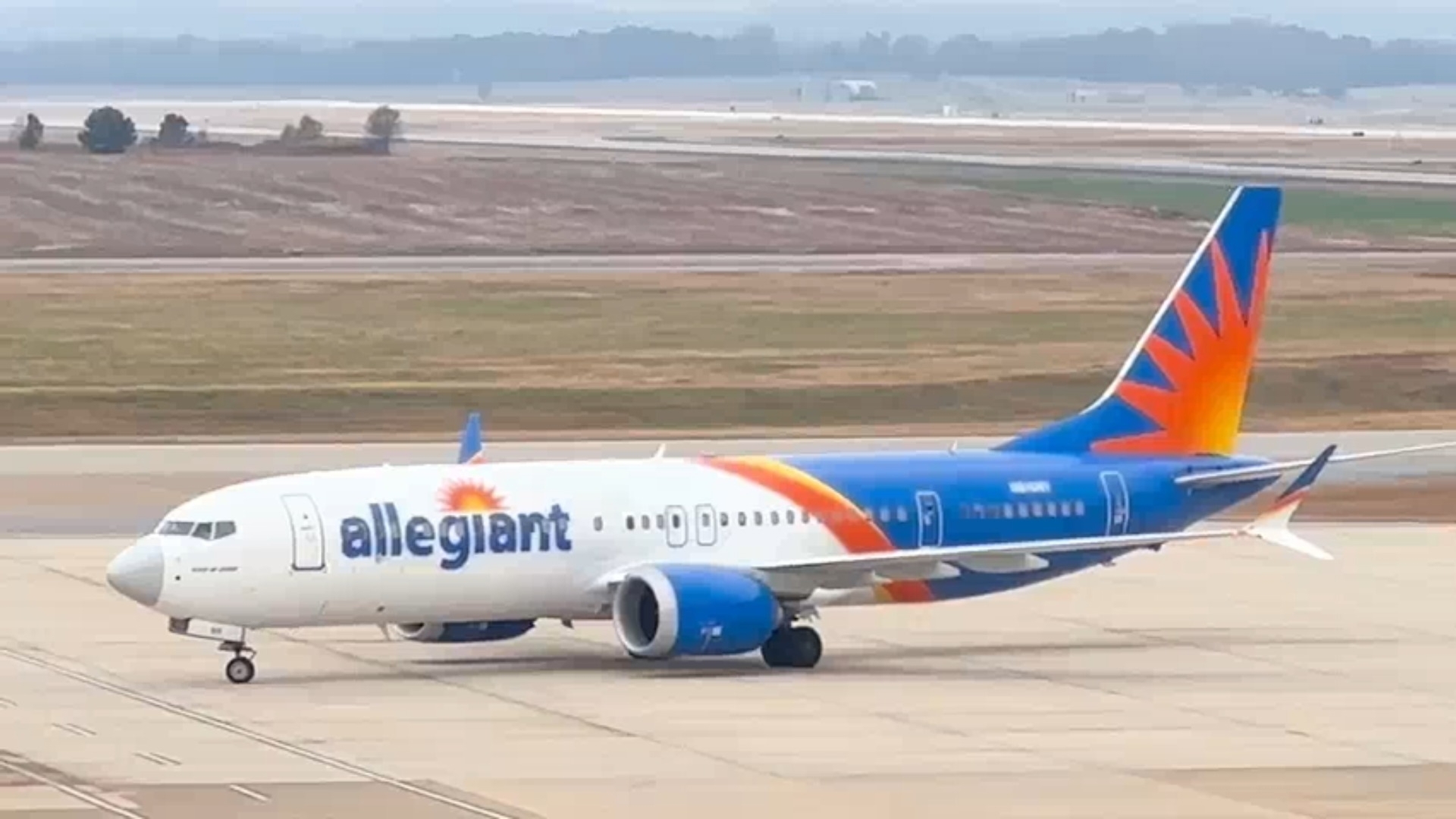 Allegiant Air first arrival to Huntsville International Airport