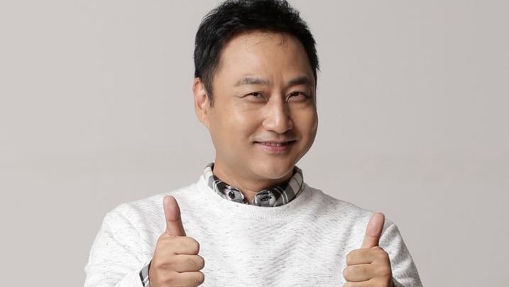 Comedian Kim Soo-yong Discharged After Heart Attack, Angioplasty Recovery