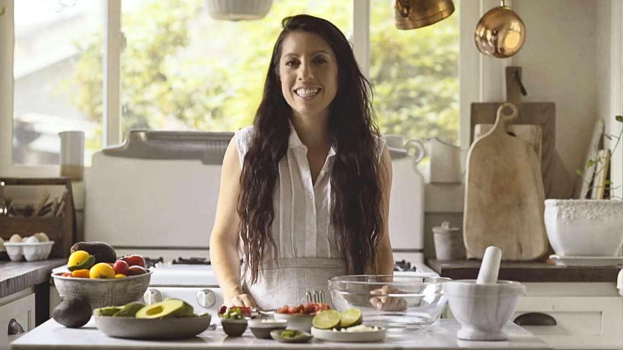 How to Make Guacamole – Quick & Easy